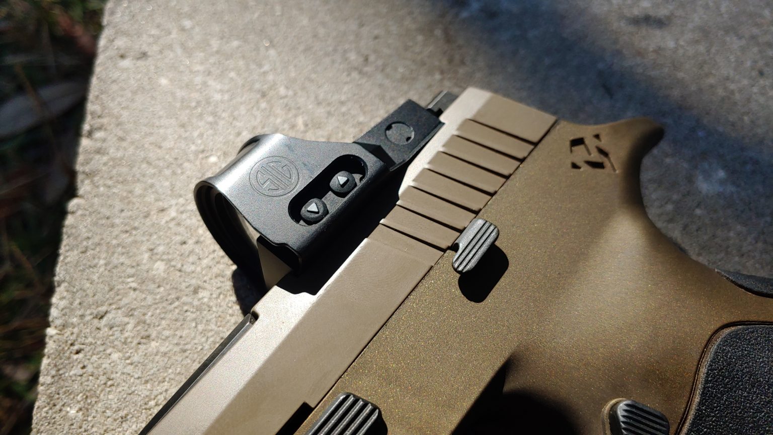 The SIG ROMEO1PRO Red Dot Sight – Hands On – CrossBreed Blog