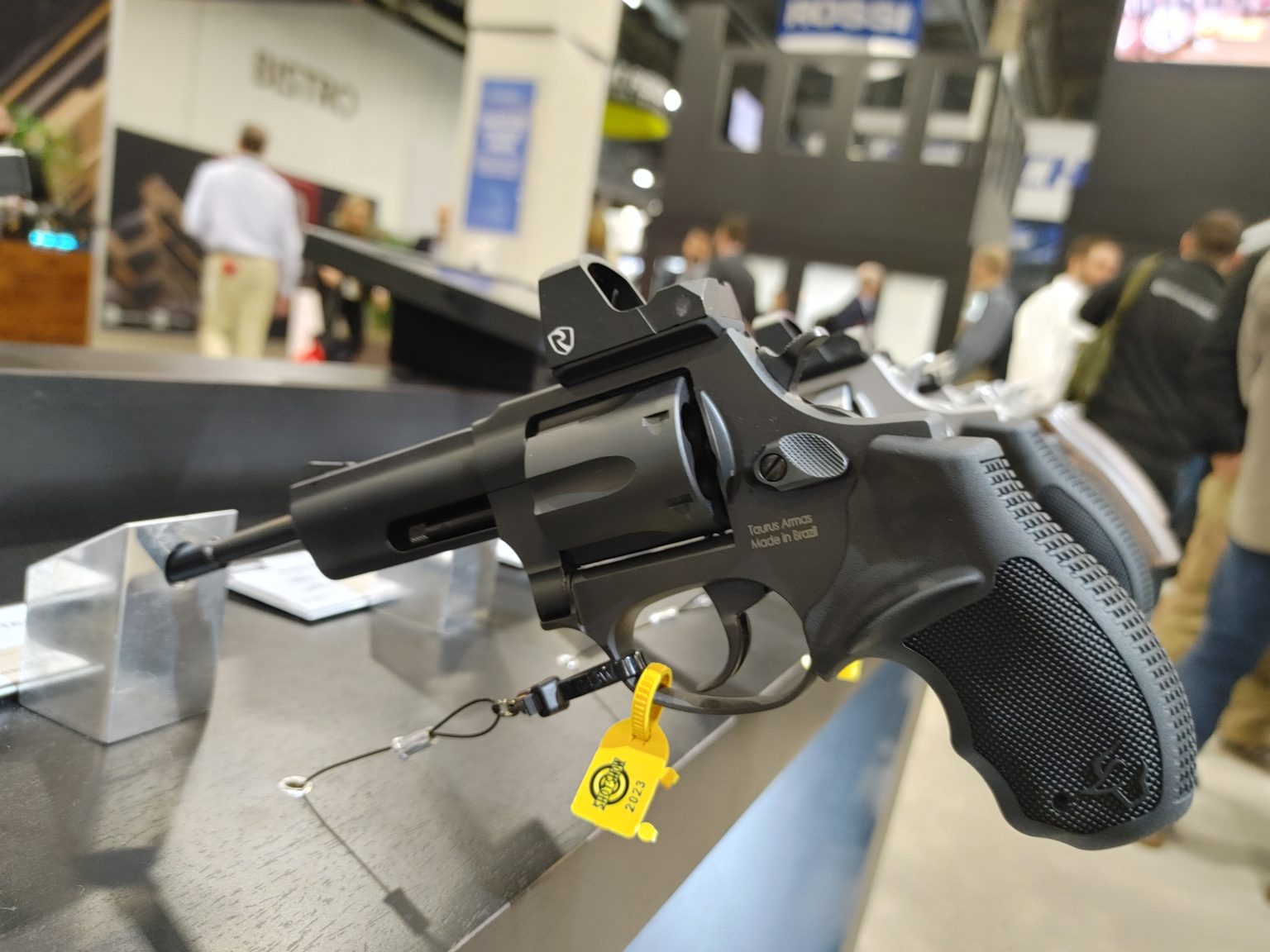 Concealed Carry Revolvers – To Hammer or Not – CrossBreed Blog